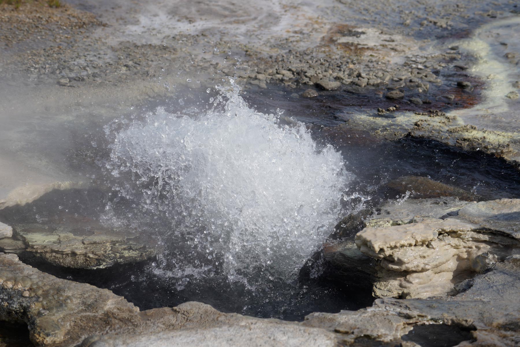 Hveravellir mit seinen faszinierenden Hot Springs - Konge Treks